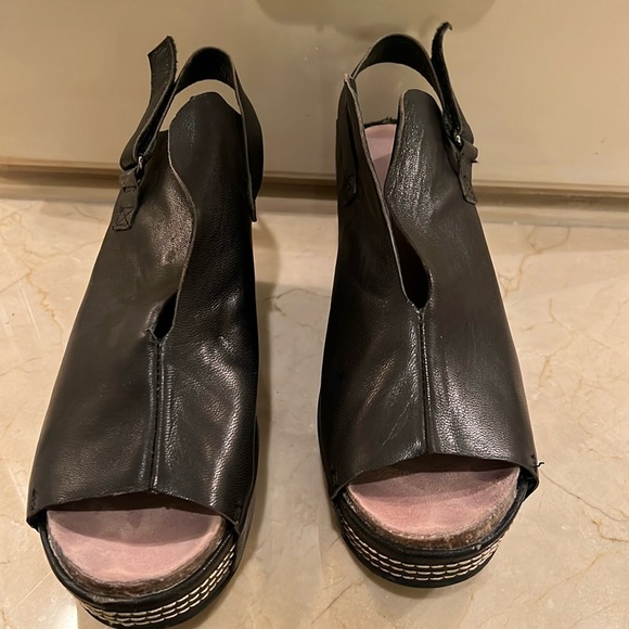 Antelope | Shoes | Antelope Platform Sandle | Poshmark